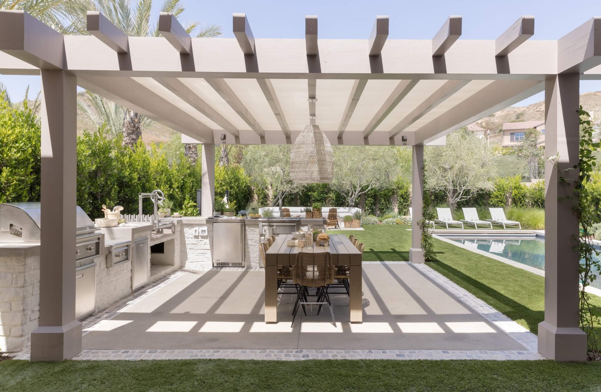 Inspiring Pergolas for Your Backyard Renovation - Heron Building Co | Franklin & Nashville Fence ...