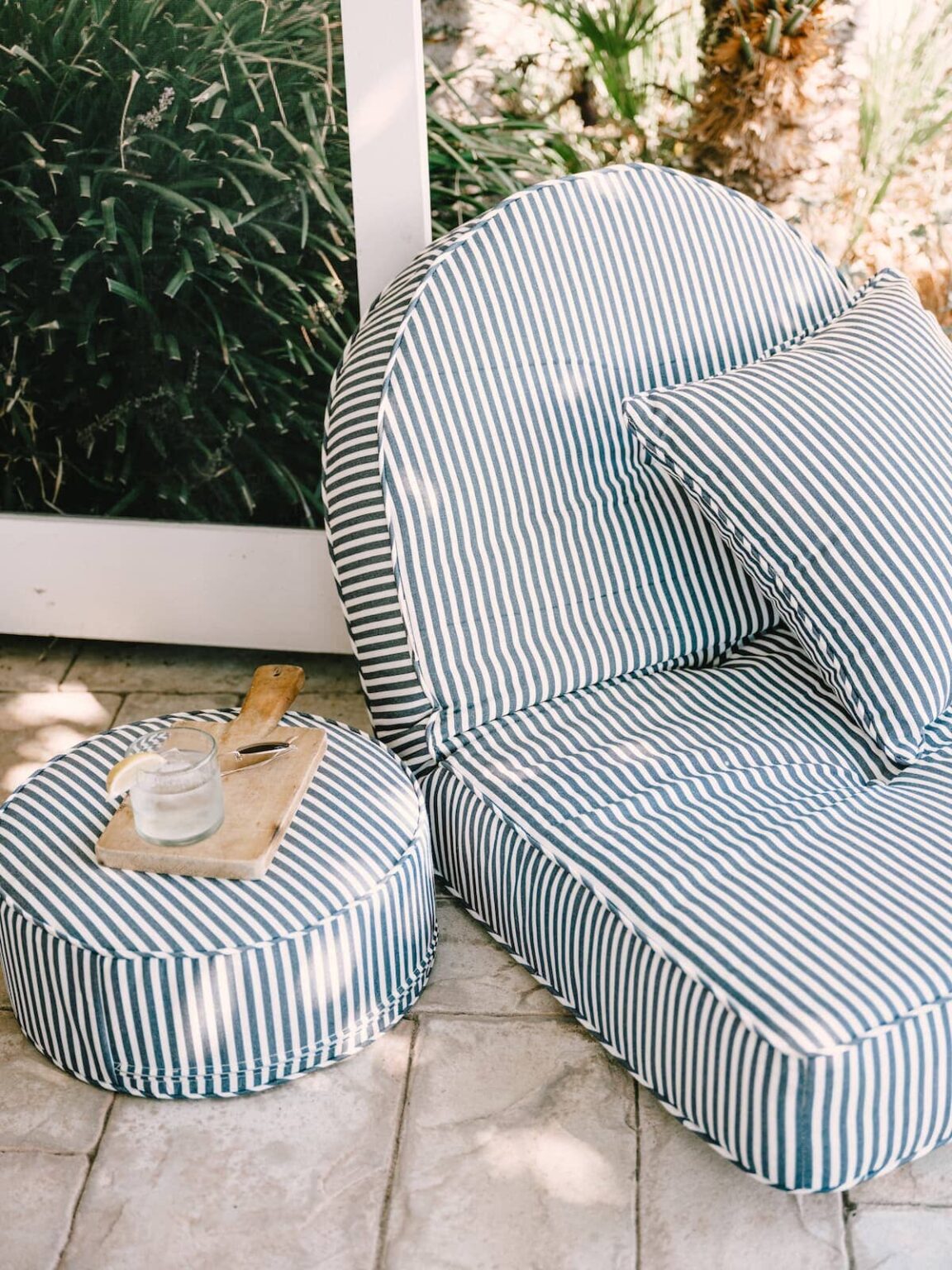 Our Favorite Poolside Essentials from Business & Pleasure - Heron ...